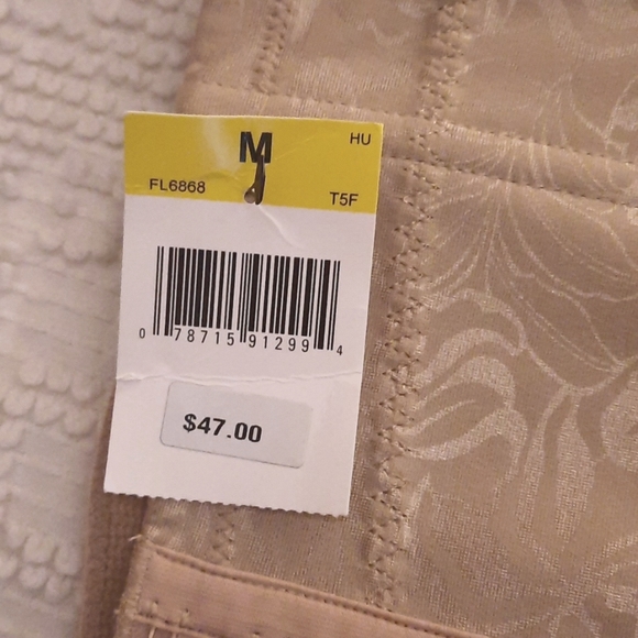 Maidenform | Intimates & Sleepwear | Maidenform Waist Nipper Ultra Firm ...